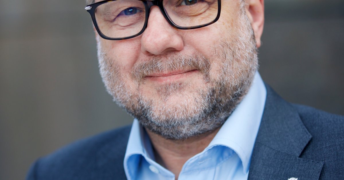 Pedersen, Tore - Etterretningstjenesten